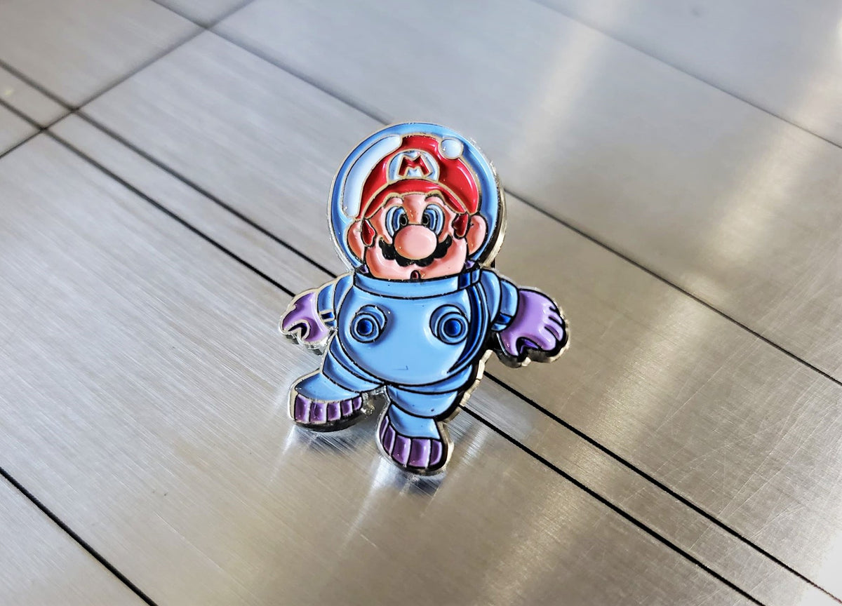 Super Mario Land 2 Astronaut Spaceman - Metal Collector Pin – Retro ...